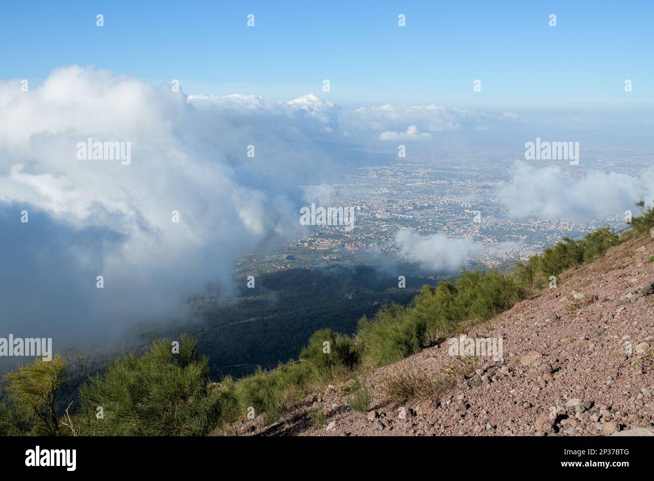 Mount vesuvius with clouds hi-res stock photography and images - Alamy