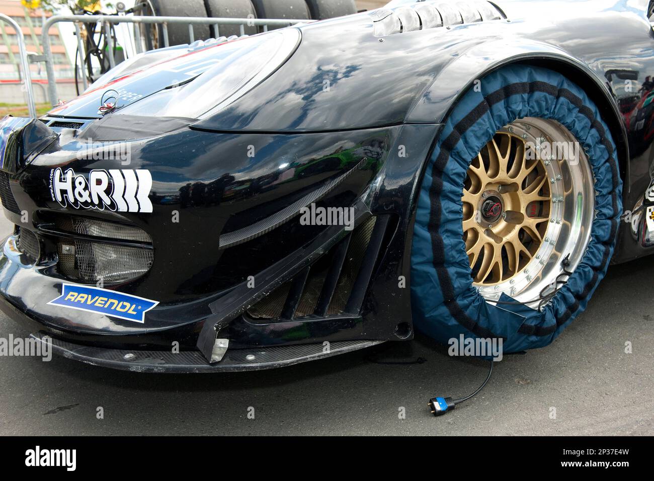 Porsche 911 racing car with tyre warmer in front of the start, Europe ...