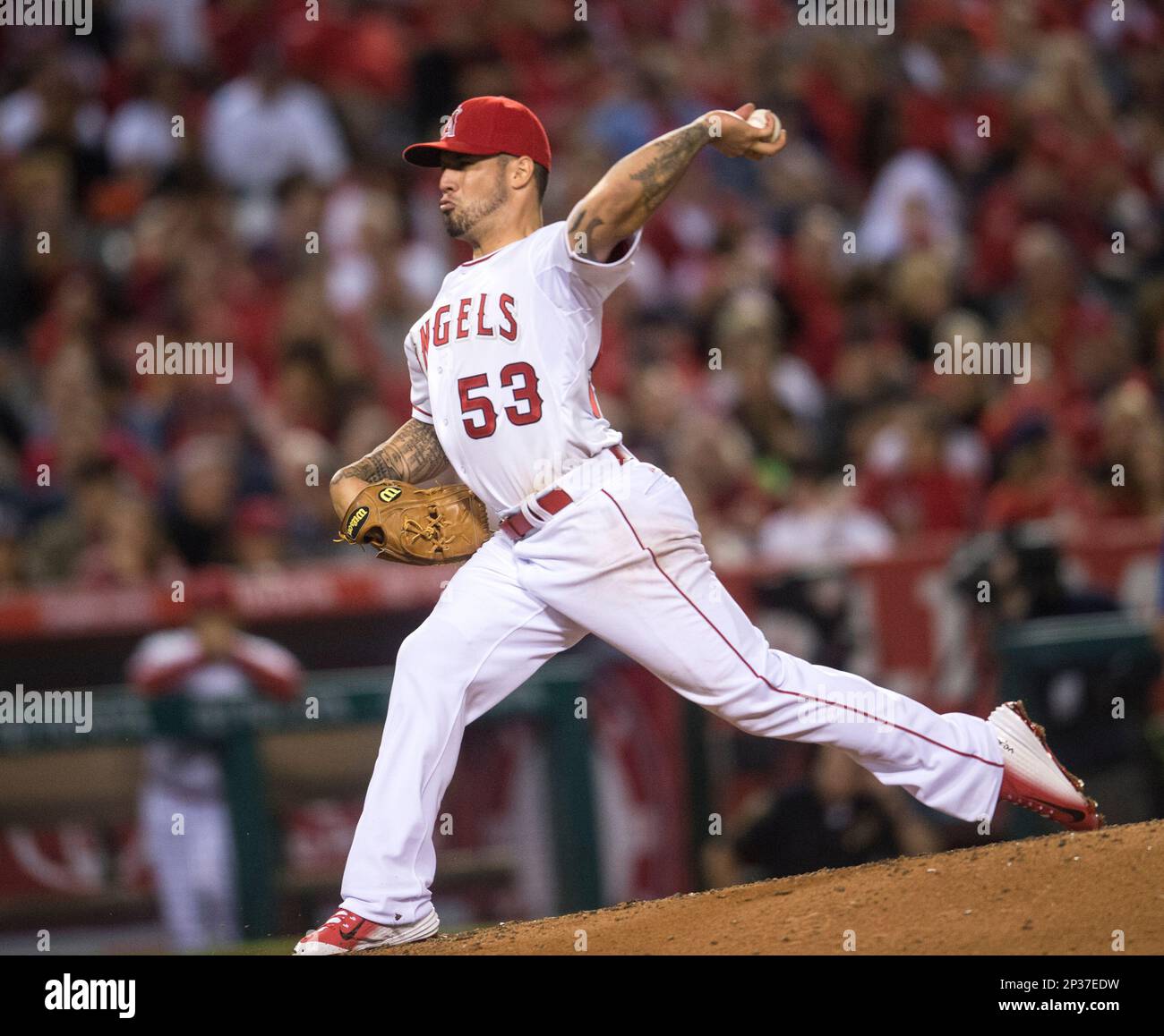 Angels' Hector Santiago fires a pitch against the Royals during the top ...