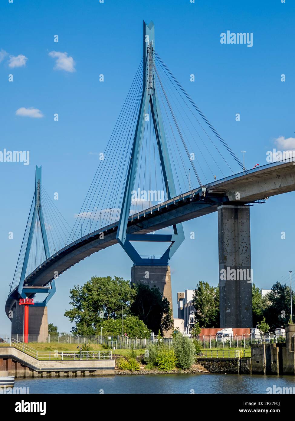 Kohlbrand bridge hamburg hi-res stock photography and images - Alamy