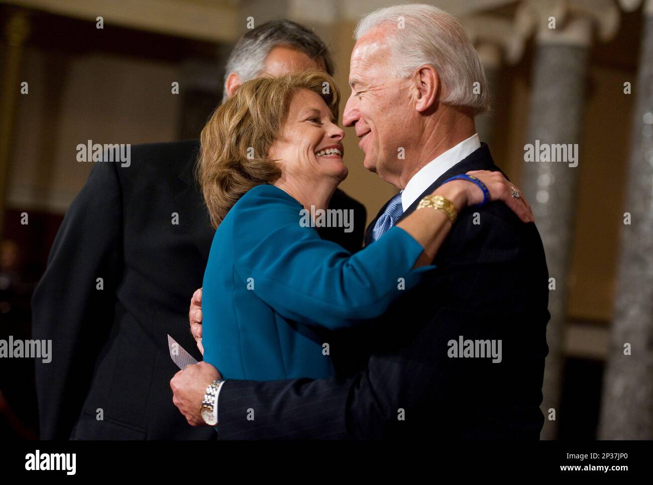 UNITED STATES - JANUARY 05: Sen. Lisa Murkowski, R-Alaska, hugs Vice ...