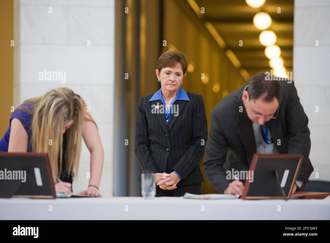 UNITED STATES - JANUARY 10: Rep. Sue Myrick, R-N.C., waits to sign ...