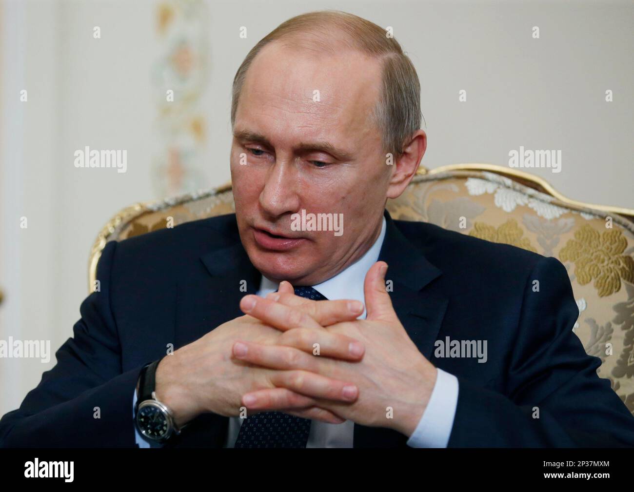 Russian President Vladimir Putin meets with Palestinian President ...