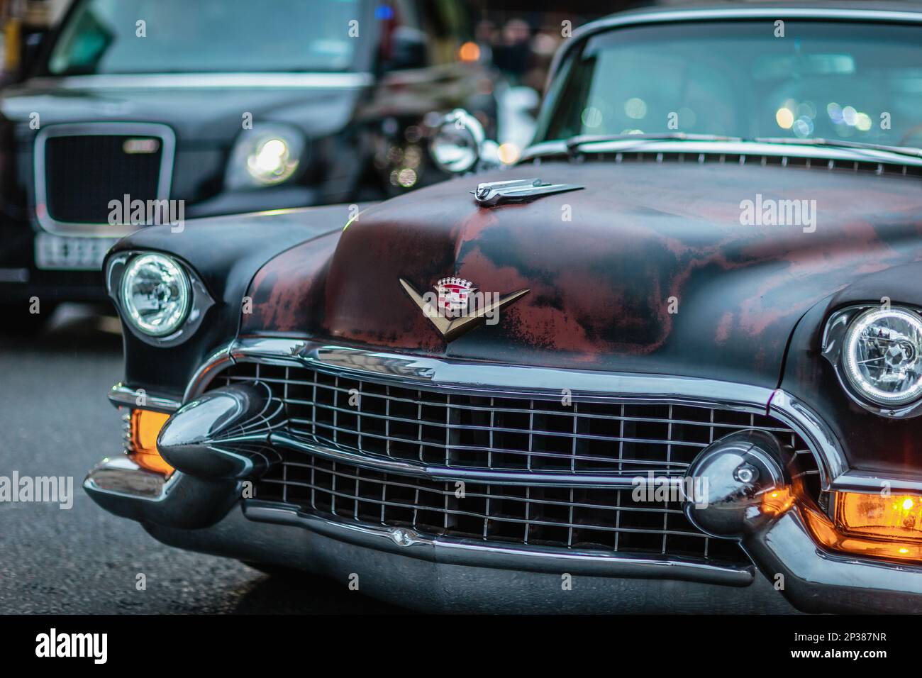 Cadillac old-timer car in London Stock Photo - Alamy