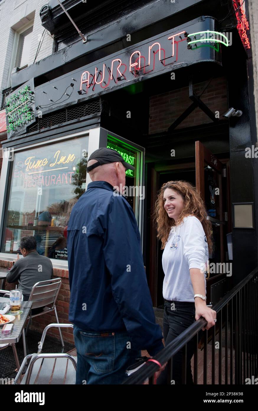 UNITED STATES - NOVEMBER 04: Lisa Nardelli, owner of the Tune Inn ...
