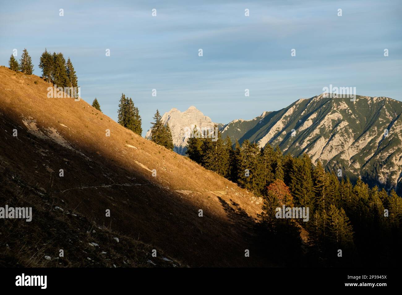 Licht am berg hi-res stock photography and images - Alamy