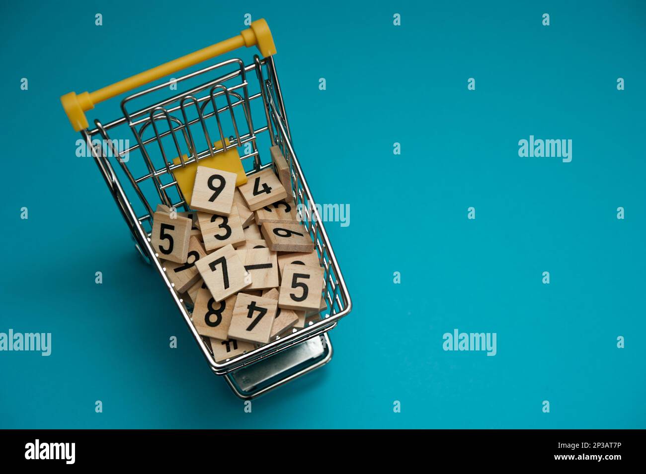 model shopping cart filled with numbers Stock Photo - Alamy