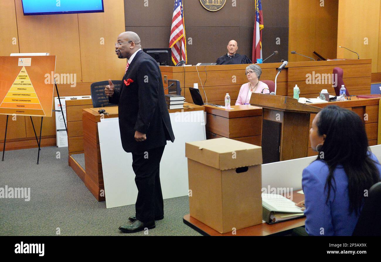 Fulton County Senior ADA Clint Rucker gives the state's final arguments ...