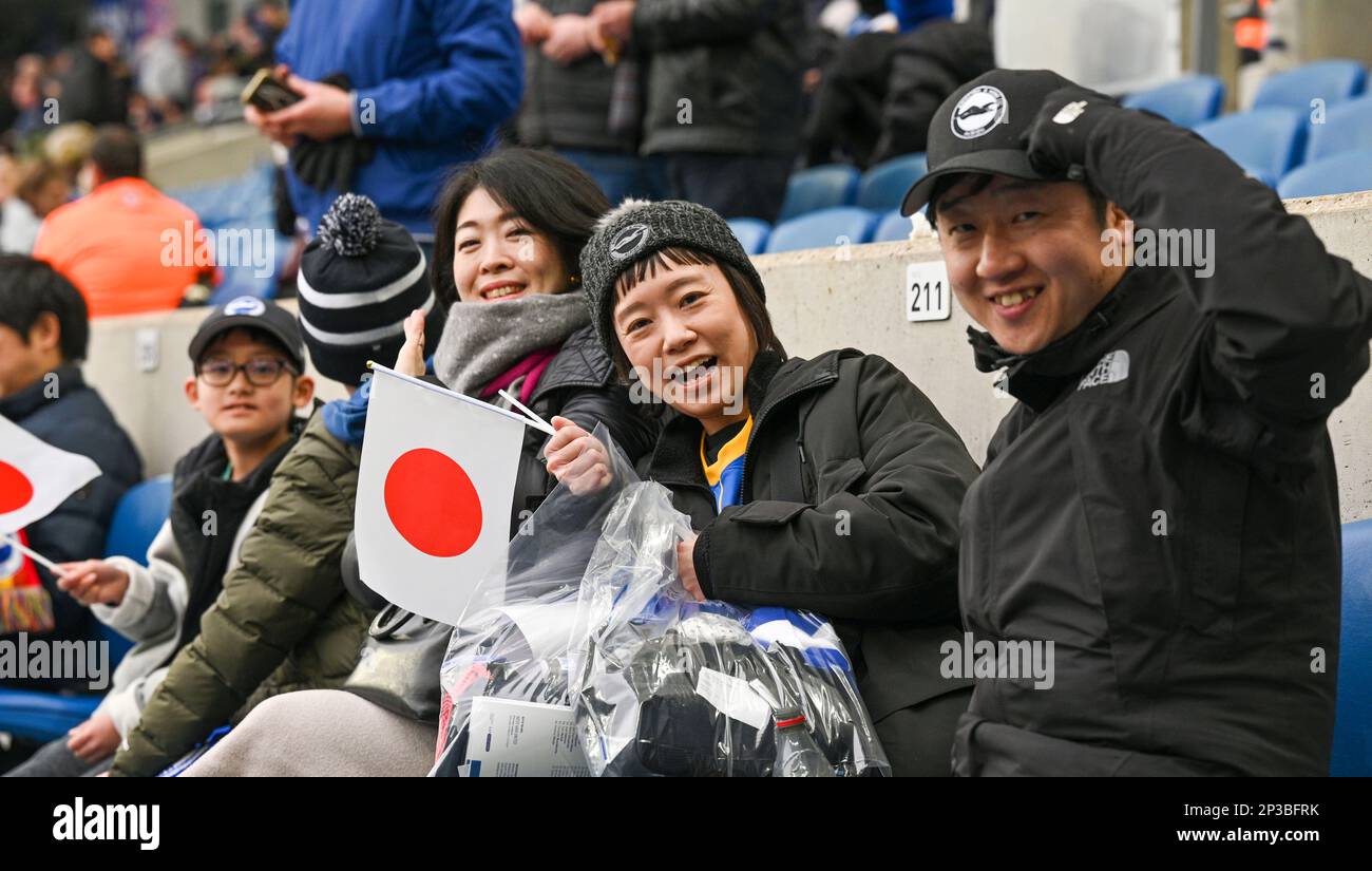 Kaoru mitoma football fans hi-res stock photography and images - Alamy