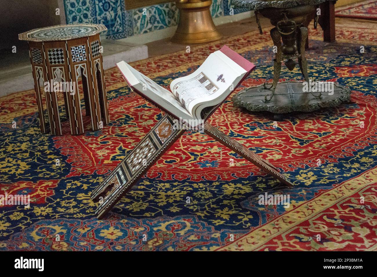 Wooden Rehal with open holy book Quran Stock Photo - Alamy