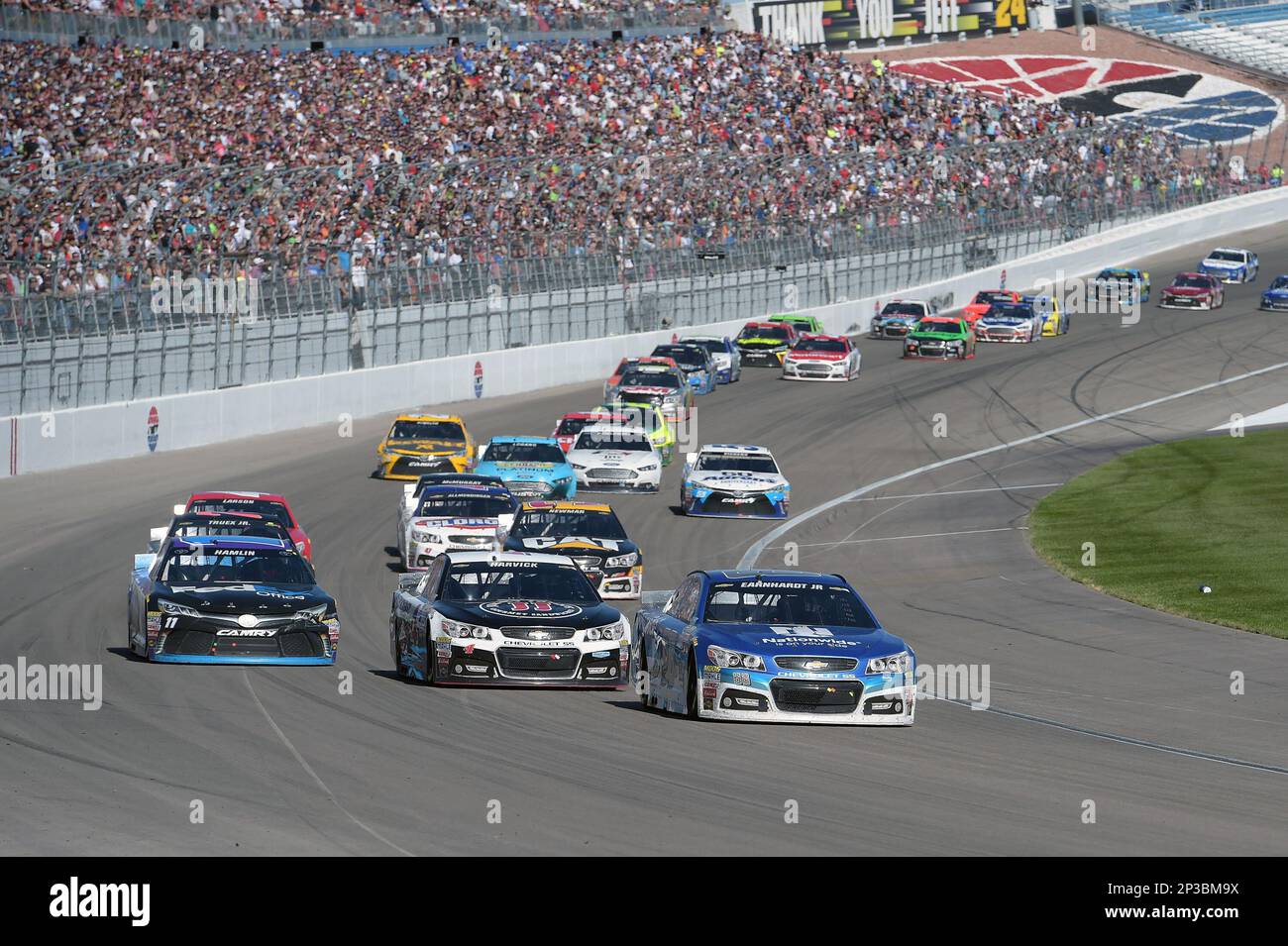 2015 March 8 | Dale Earnhardt Jr (88) Hendrick Motorsports Chevrolet ...