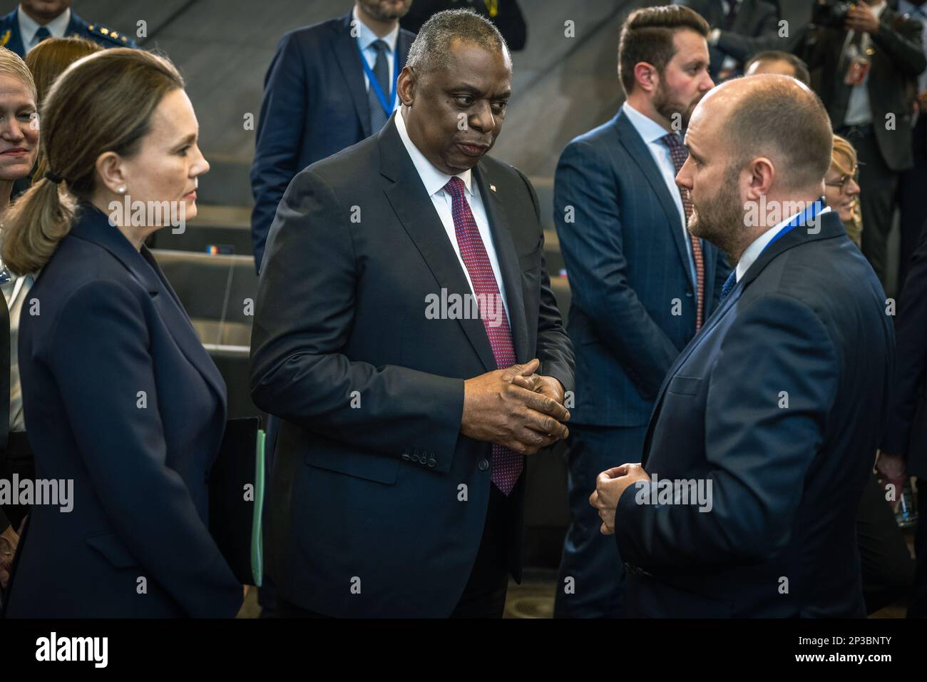 Julianne smith nato hi-res stock photography and images - Alamy