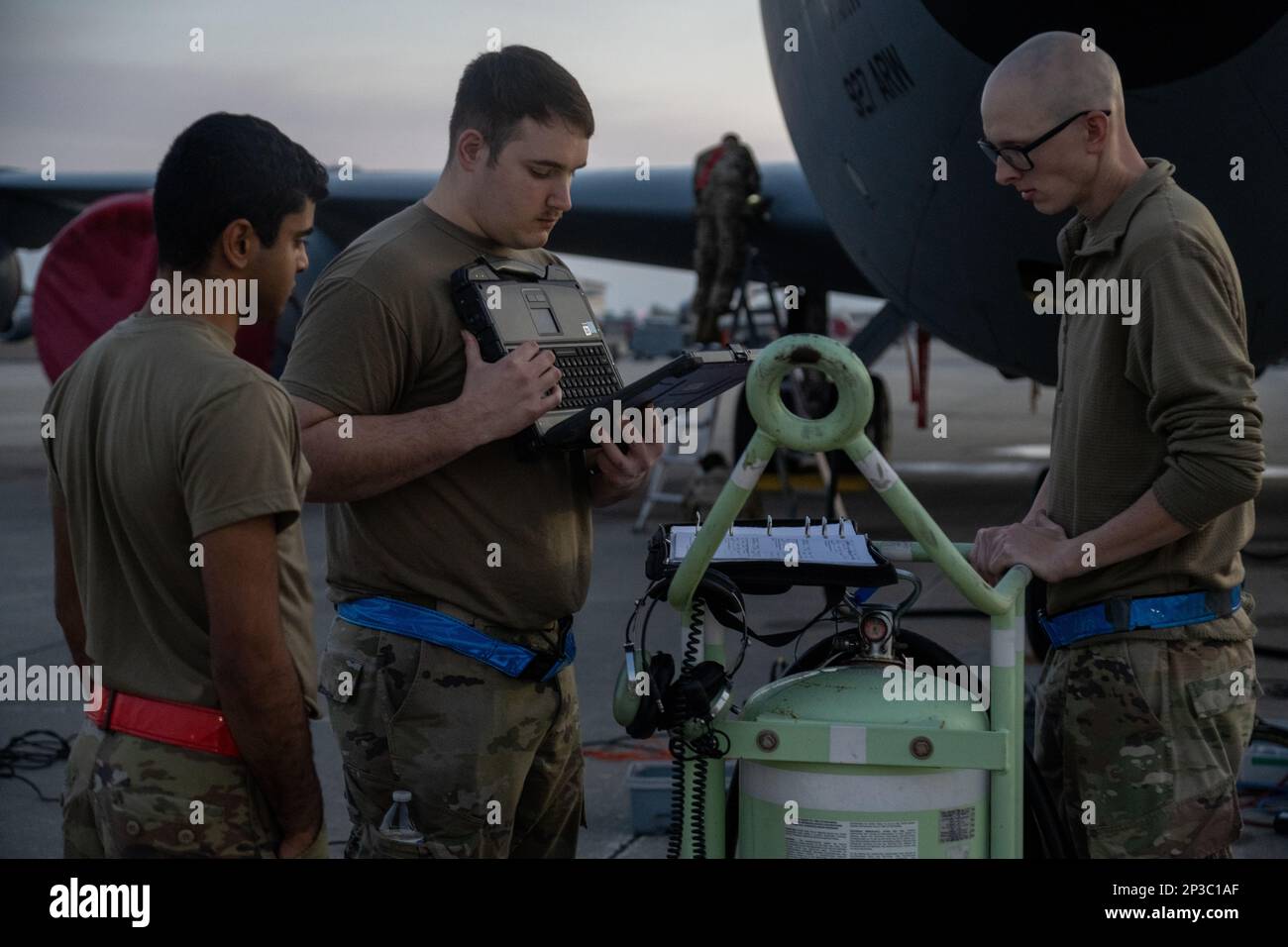 U.S. Air Force Airmen assigned to the 6th Aircraft Maintenance Squadron ...