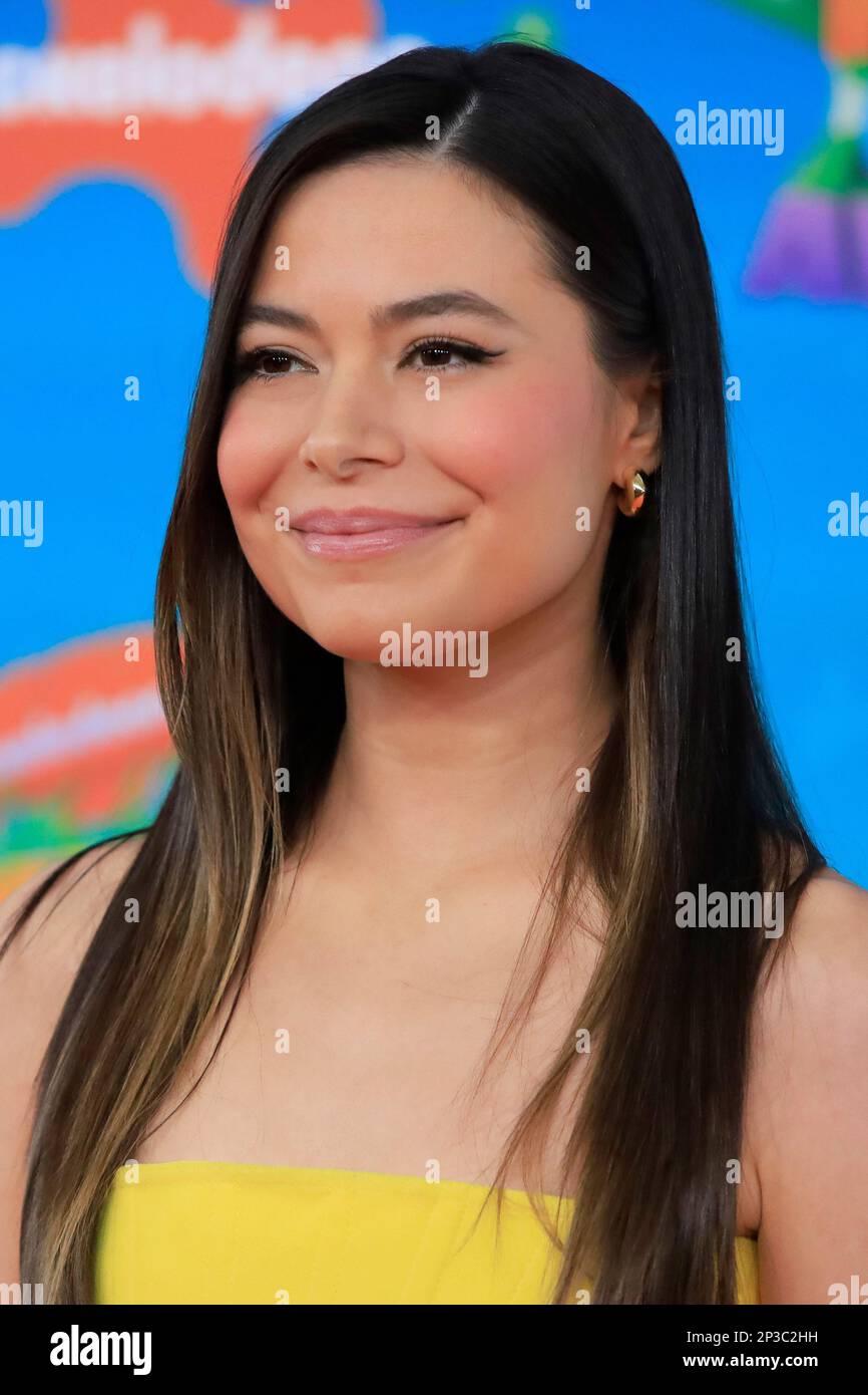 Monica Cosgrove's Instagram, Twitter & Facebook on IDCrawl