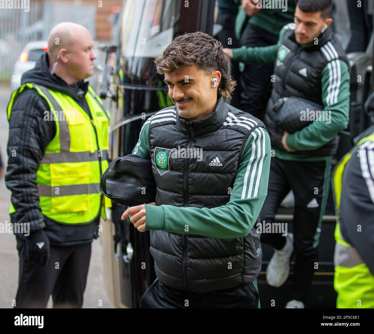 Football bus scotland hi-res stock photography and images - Alamy