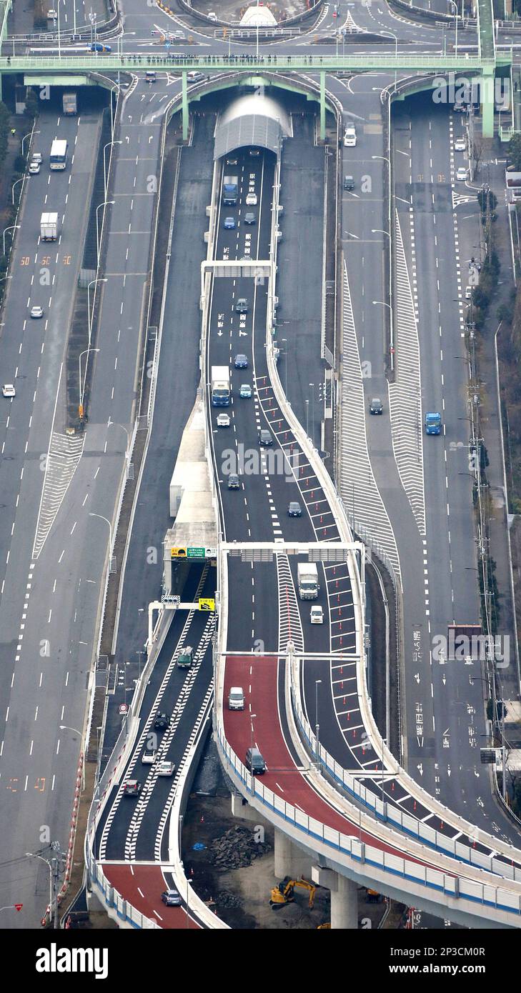 A photo shows the Oi junction and its vicinity in Shinagawa Ward, Tokyo ...