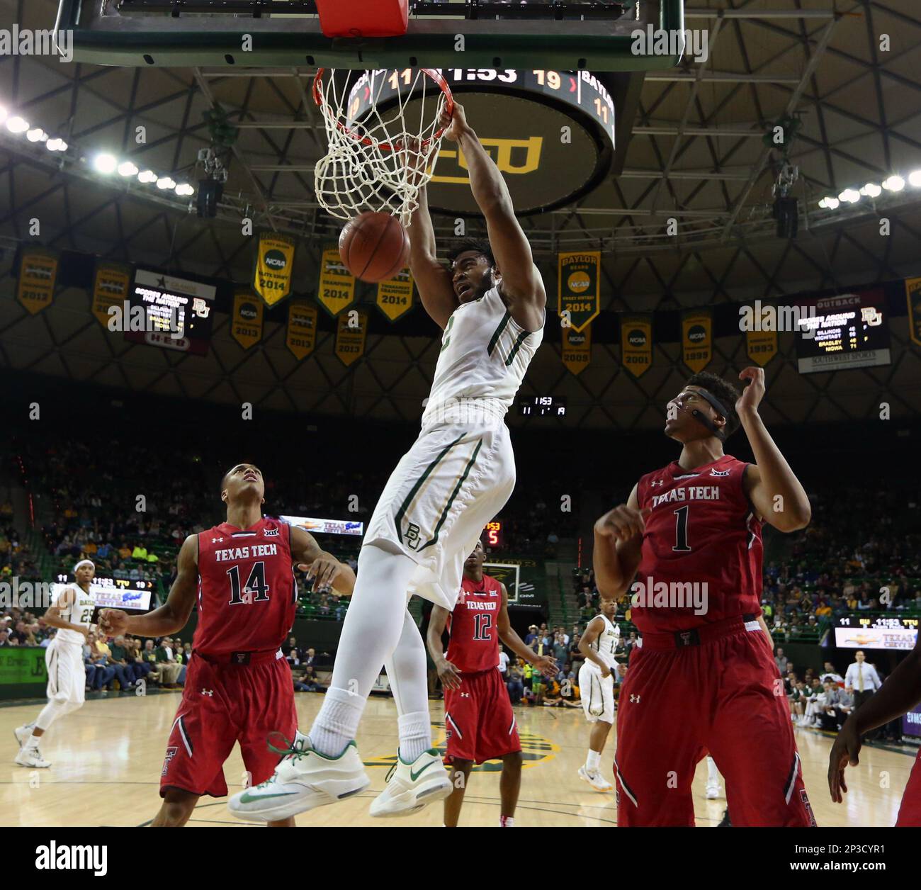 Baylor forward Rico Gathers (2), center, scores past Texas Tech guard ...