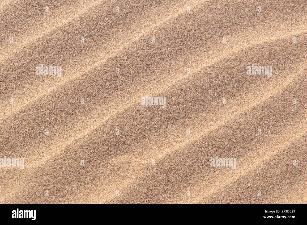 Wavy sand dune patterns hi-res stock photography and images - Alamy