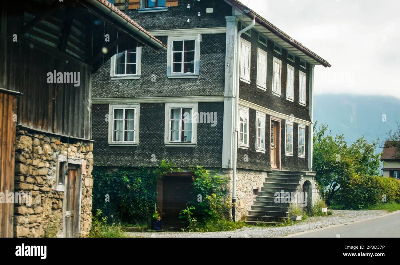 House glarus hi-res stock photography and images - Alamy