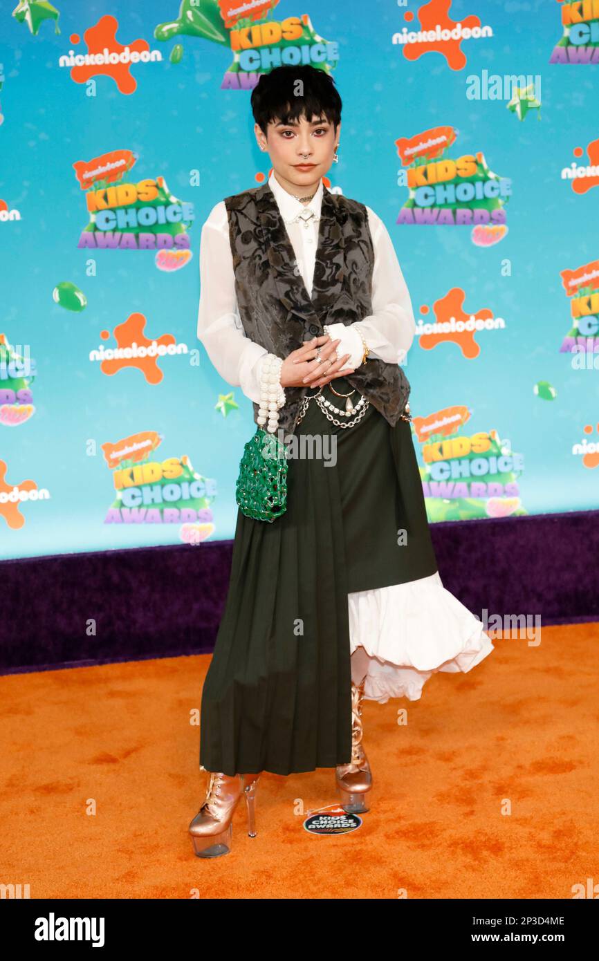 Ceci Balagot arrives at Nickeodeon's Kids' Choice Awards 2023 at ...