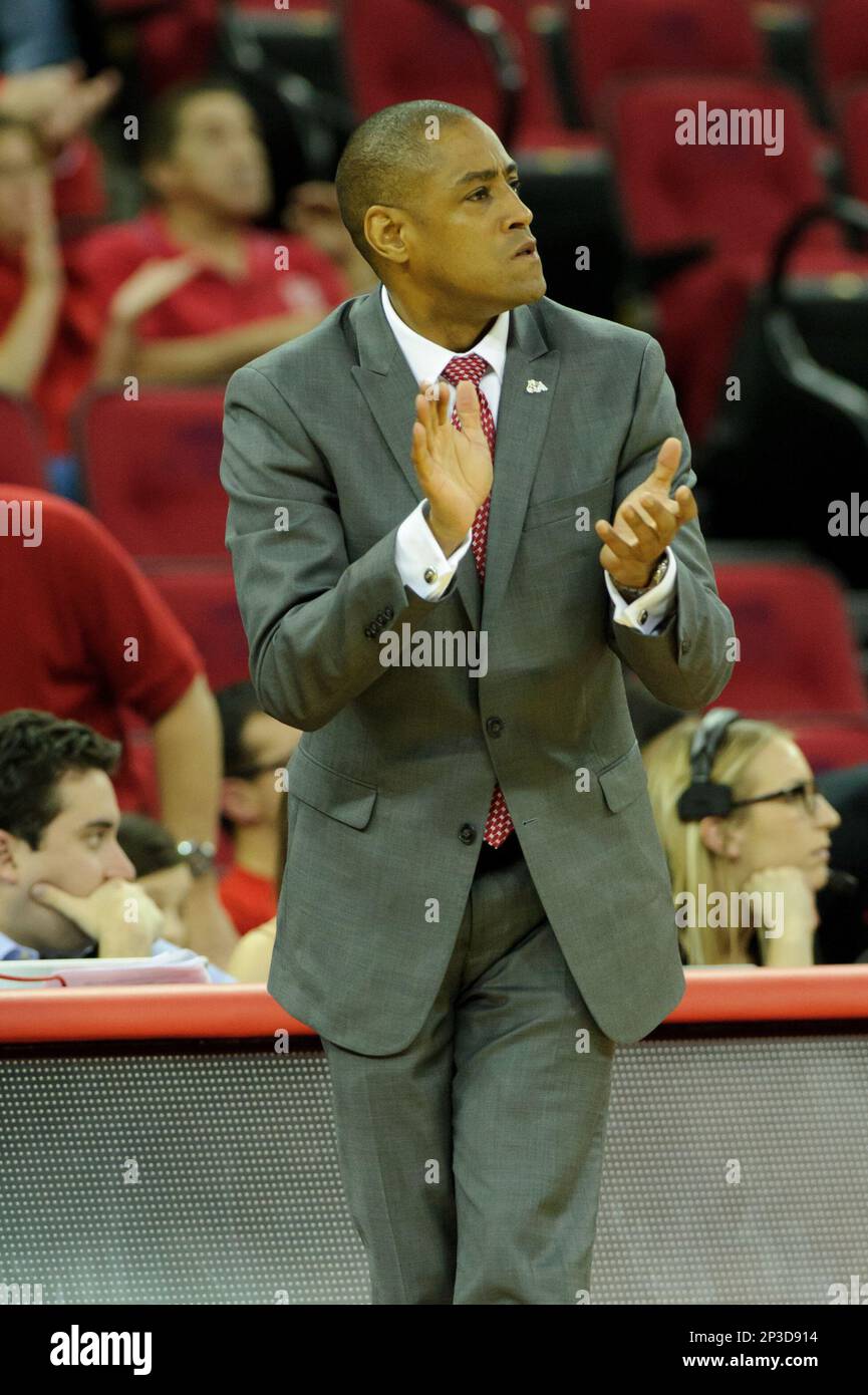 March 04 2015: Fresno State Bulldogs head coach Rodney Terry during the ...