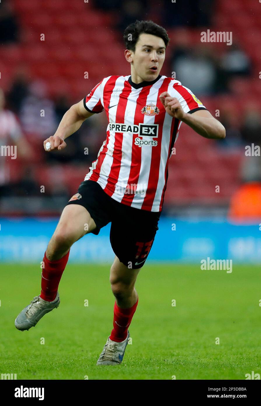 Sunderland's Luke O'Nien during the Sky Bet Championship match at the ...