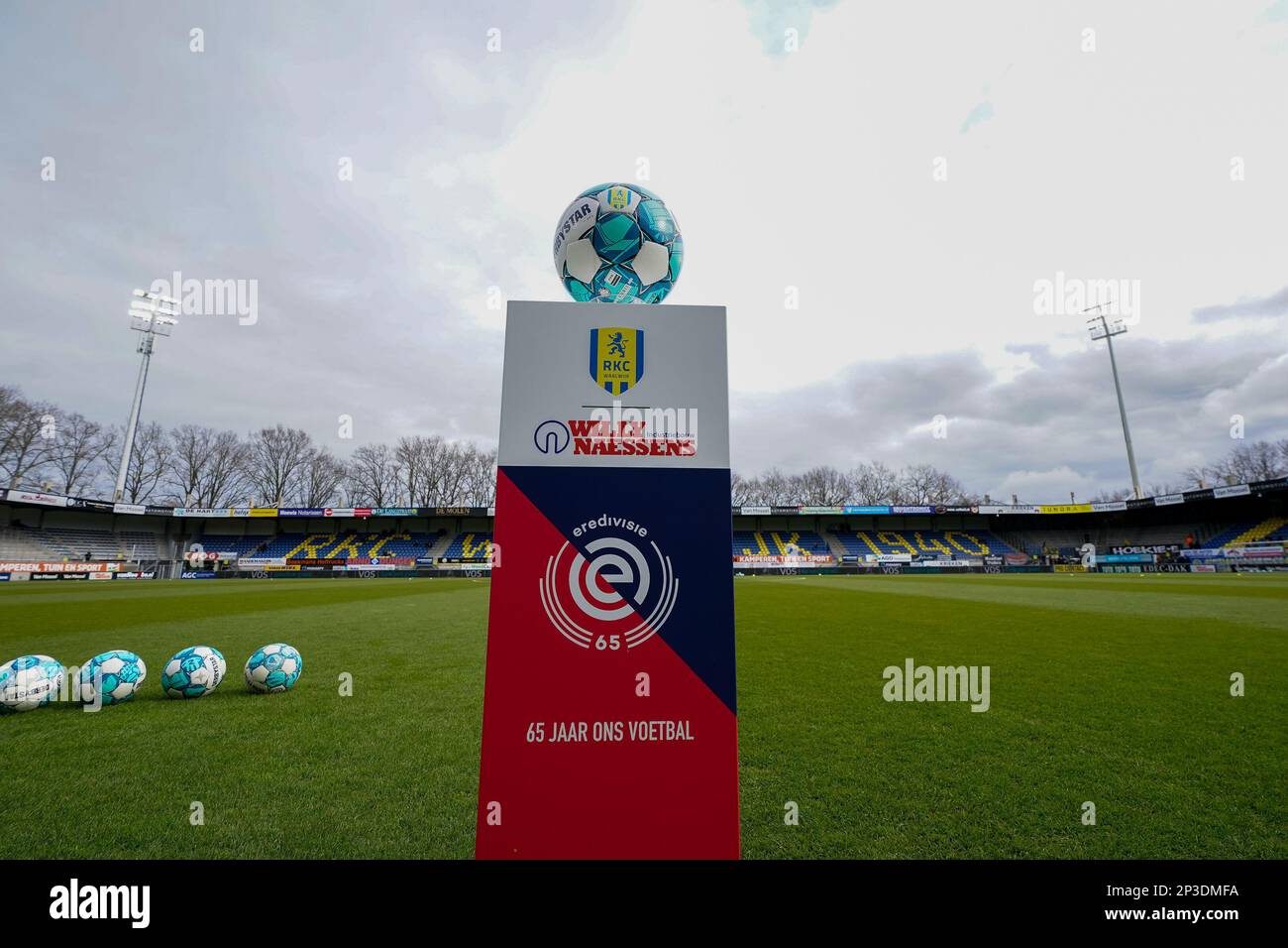 WAALWIJK, NETHERLANDS - MARCH 5: General view of the Mandemakers ...