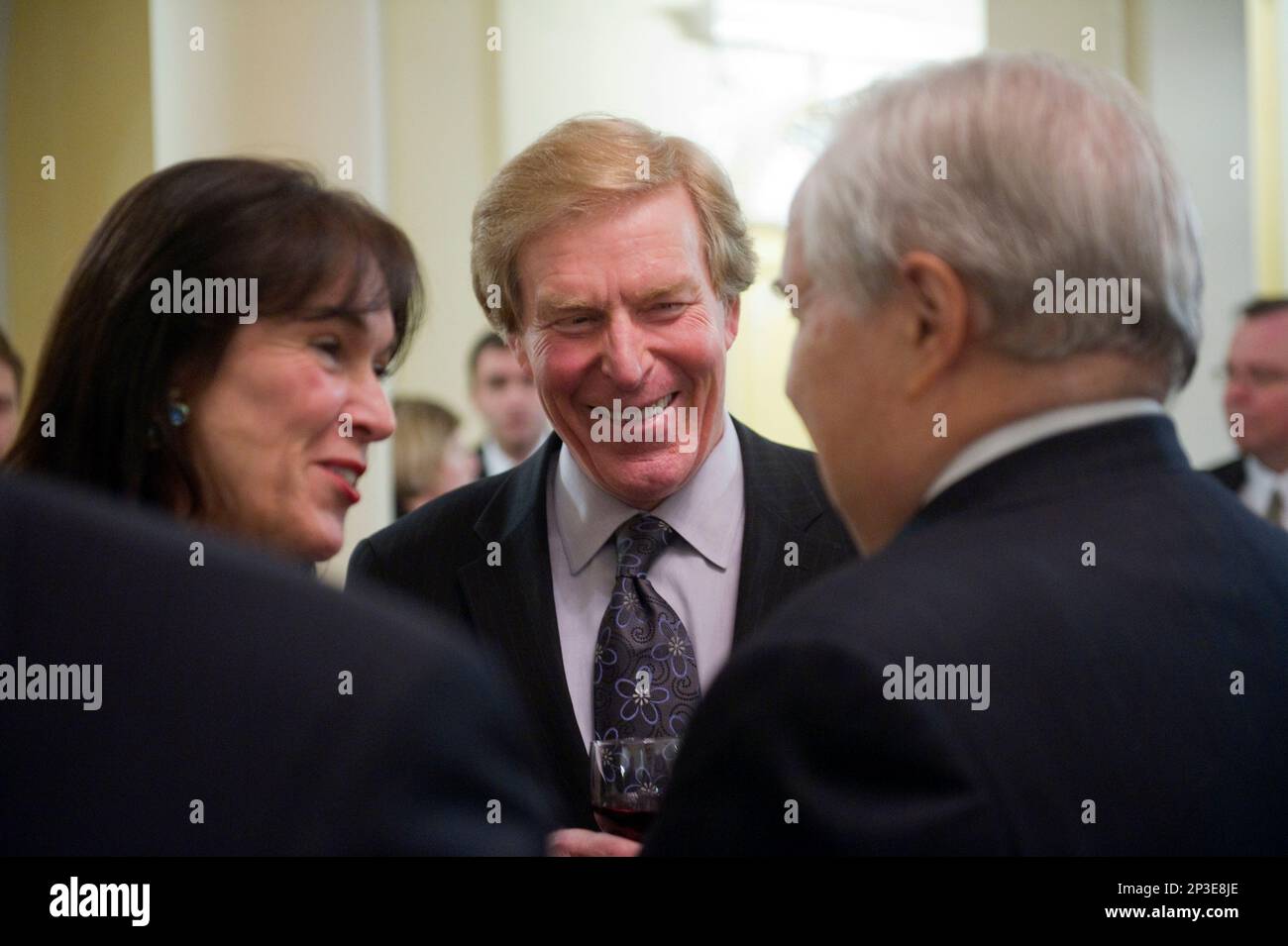 UNITED STATES - DECEMBER 11: WJLA weatherman Bob Ryan makes the rounds ...
