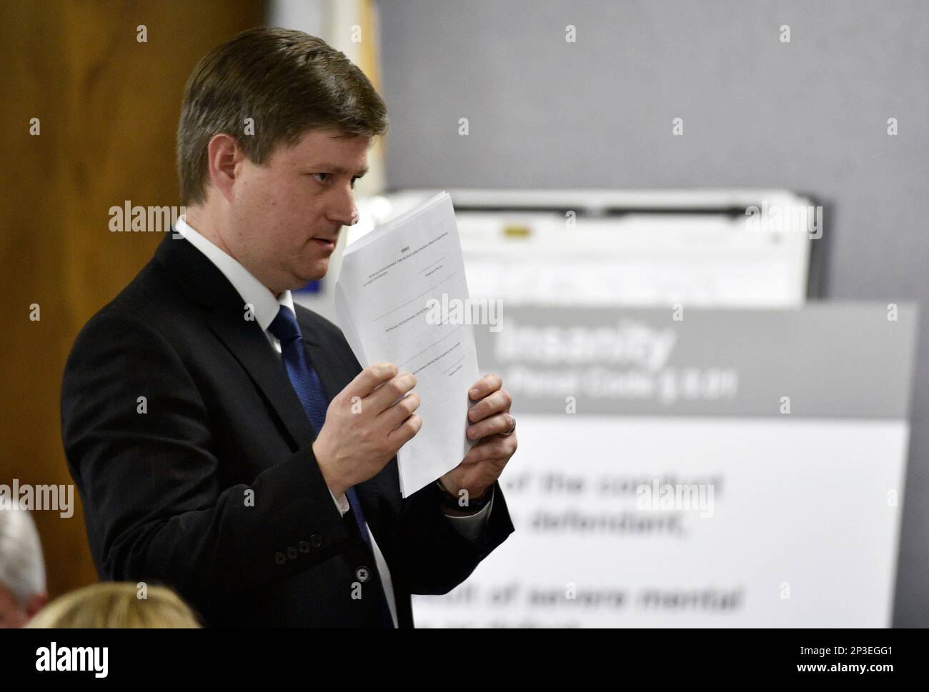 Erath County District Attorney Alan Nash speaks to the jury during ...