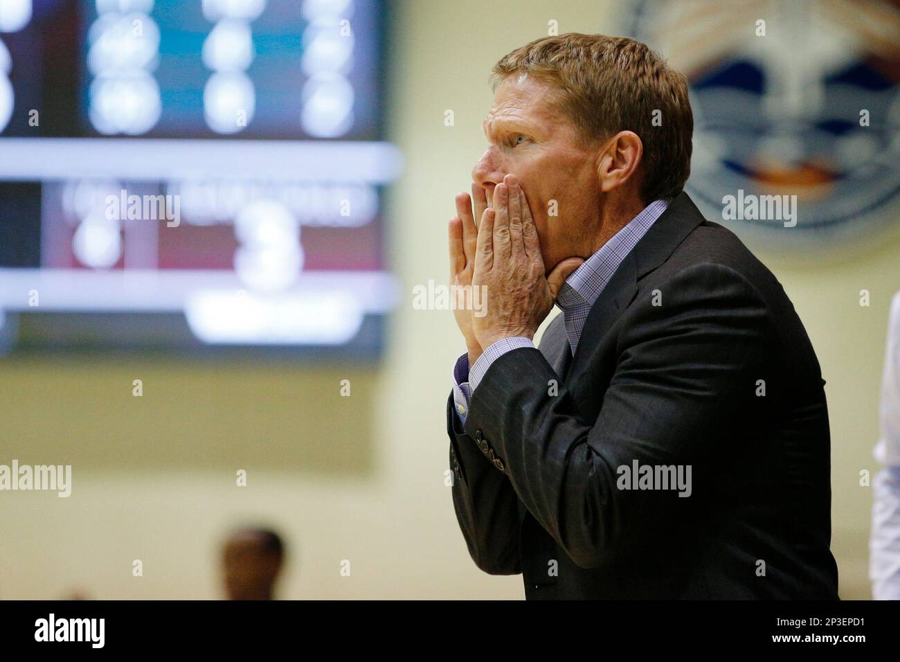 January 15, 2015: Gonzaga Bulldogs head coach Mark Few during the NCAA ...