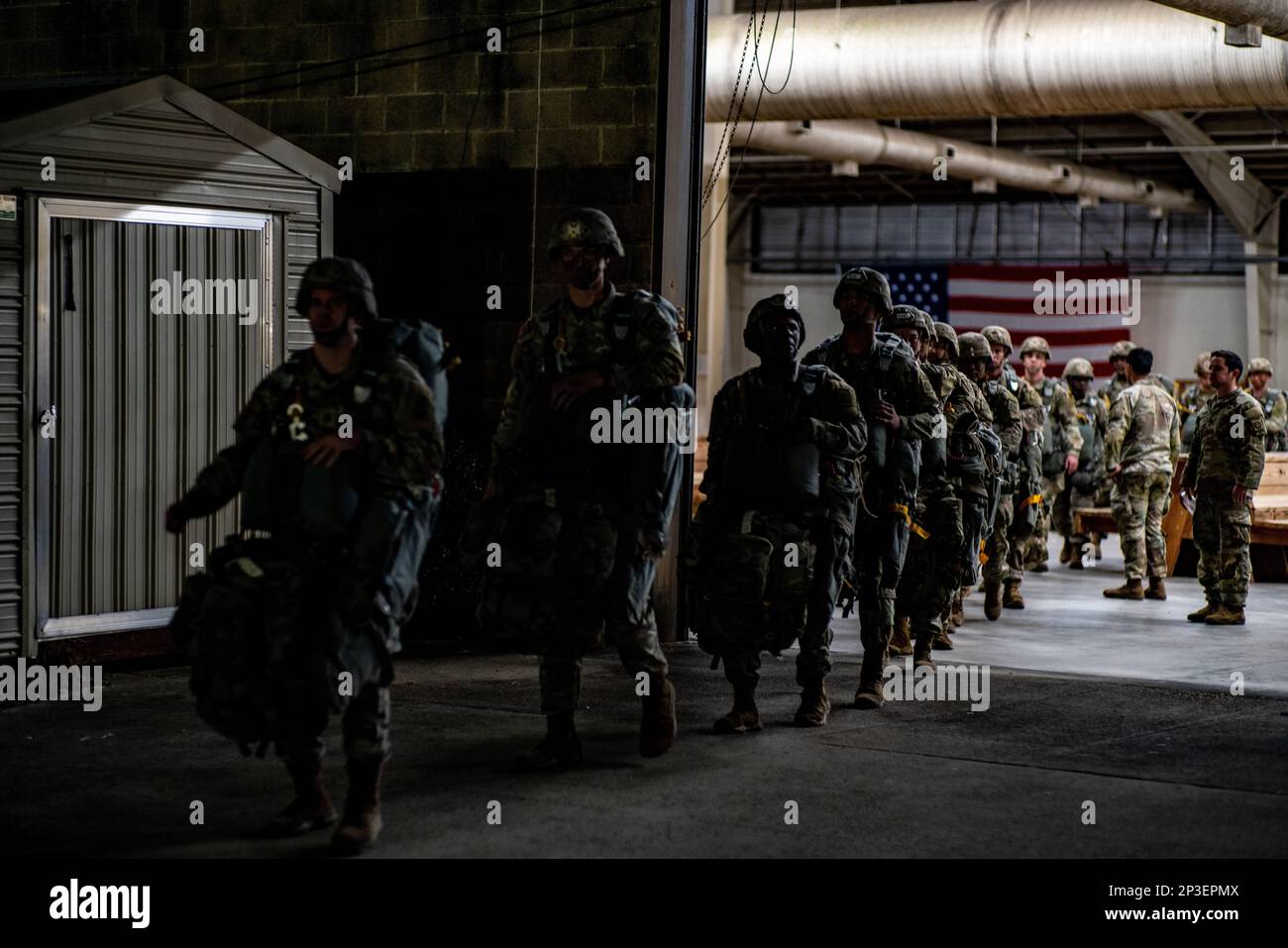 Paratroopers of the 2nd Brigade Combat Team, 82nd Airborne Division ...