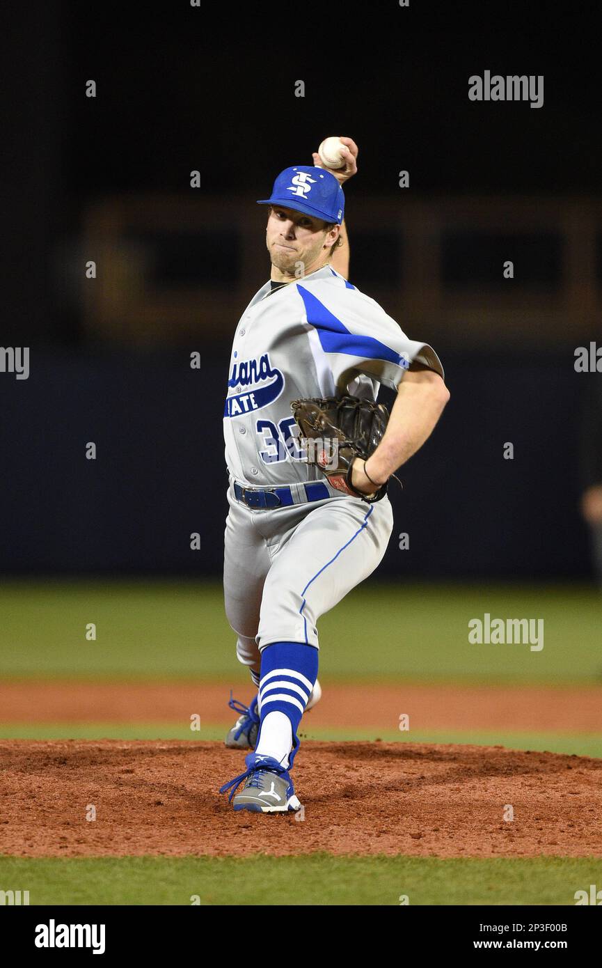 Indiana State Sycamores pitcher Jeremy McKinney (30) delivers a pitch ...