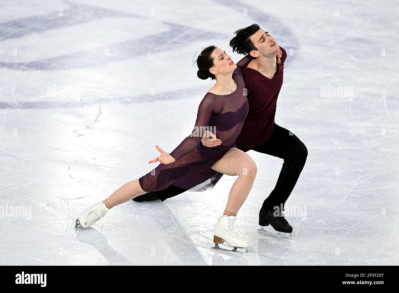 Helena CARHART & Volodymyr HOROVYI (USA), during Junior Ice Dance Free ...