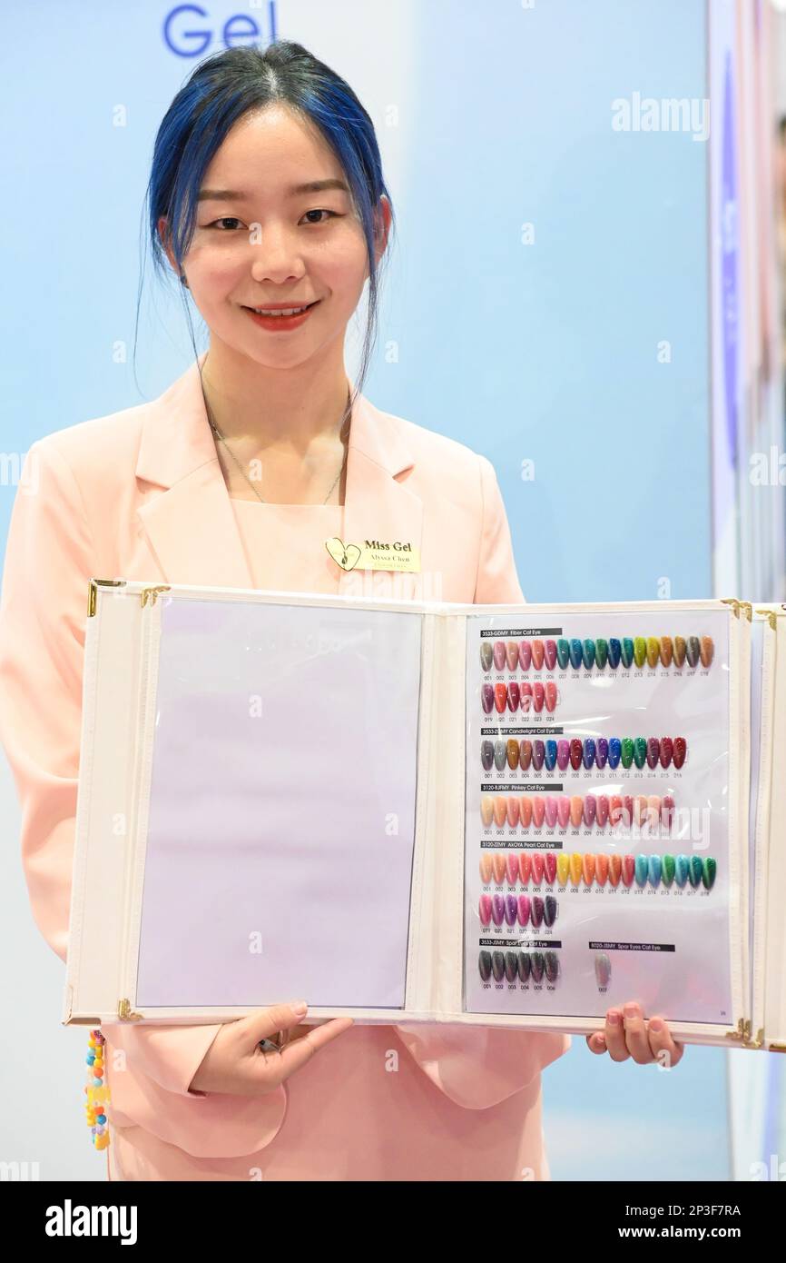 Miss gel hi-res stock photography and images - Alamy