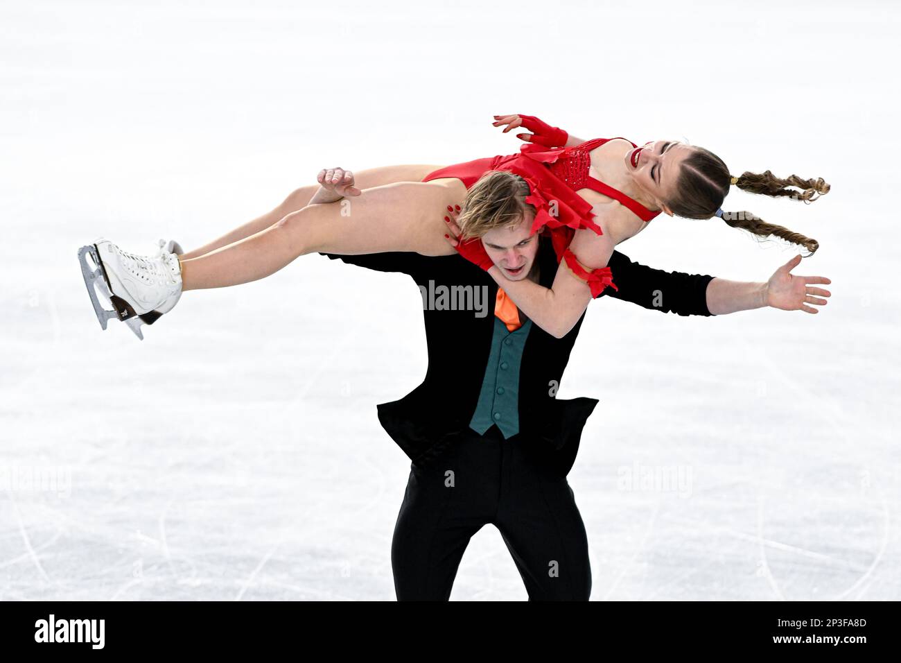 Mariia PINCHUK & Mykyta POGORIELOV (UKR), during Junior Ice Dance Free ...