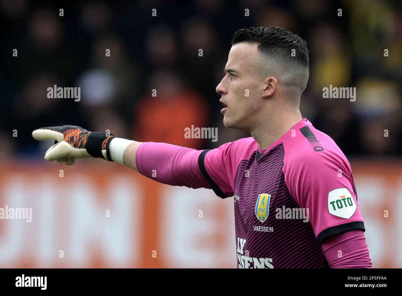 WAALWIJK - RKC Waalwijk goalkeeper Etienne Vaessen during the Dutch ...