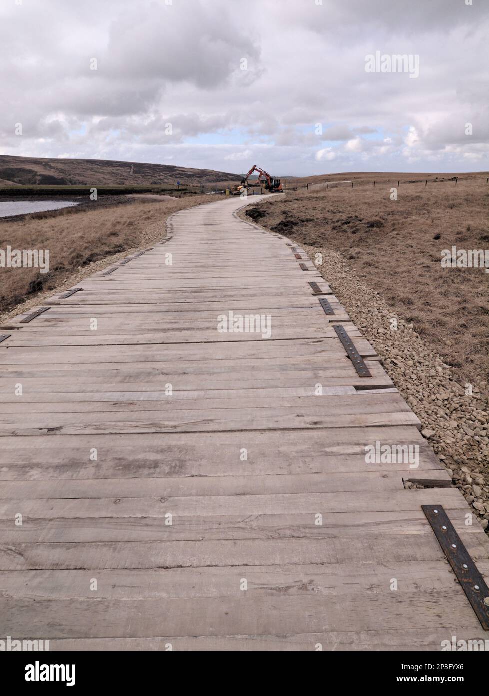 Wooden trackway by Black Moss Reservoir on the Kirklees / Oldham ...