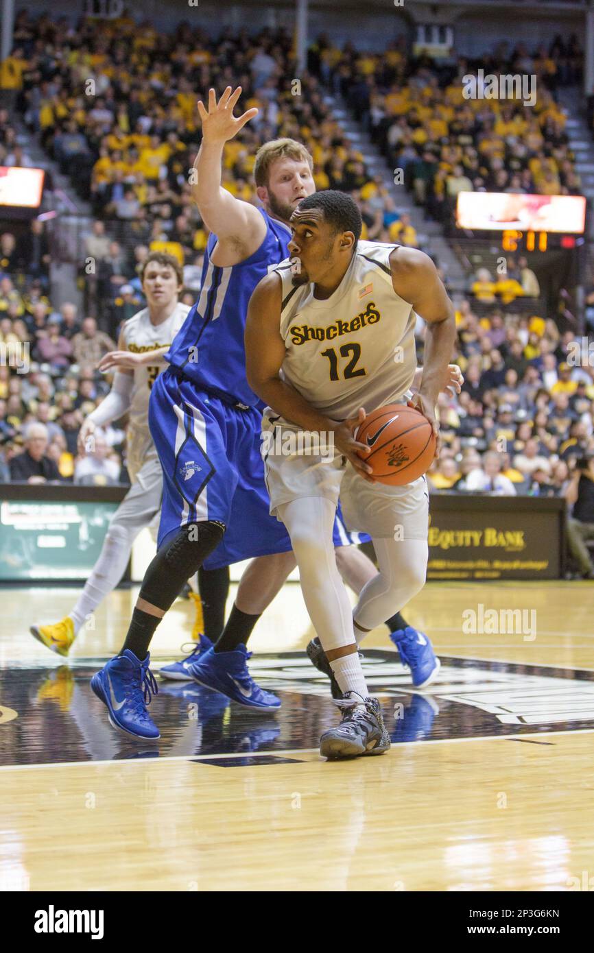 February 11, 2014: Wichita State Shockers forward Darius Carter (12 ...