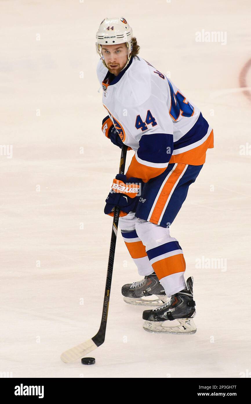 February 7, 2015 - Boston, Massachusetts, U.S. - New York Islanders ...