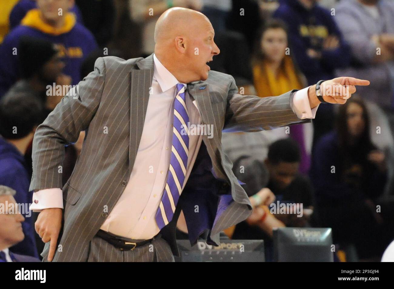 February 7 2015: East Carolina Pirates head coach Jeff Lebo in the ...