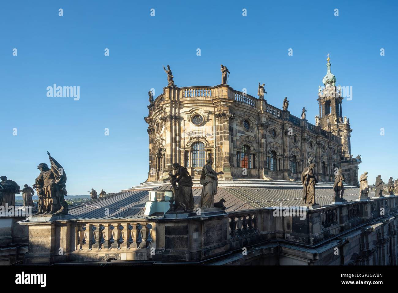Old catholic cathedral hi-res stock photography and images - Alamy
