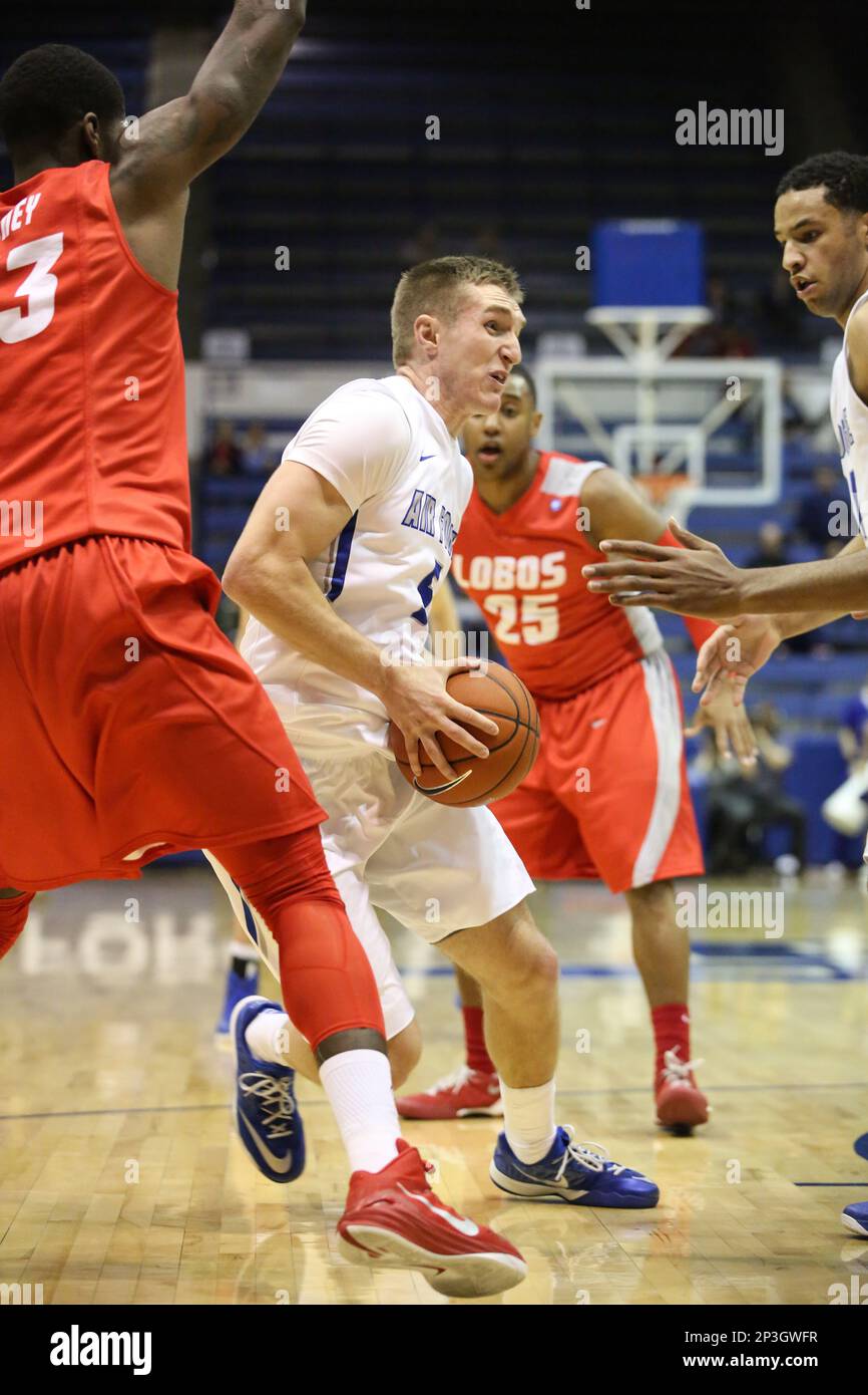 Feruary 4, 2015: Air Force Guard Zach Kocur (5) goes for a lay-up ...