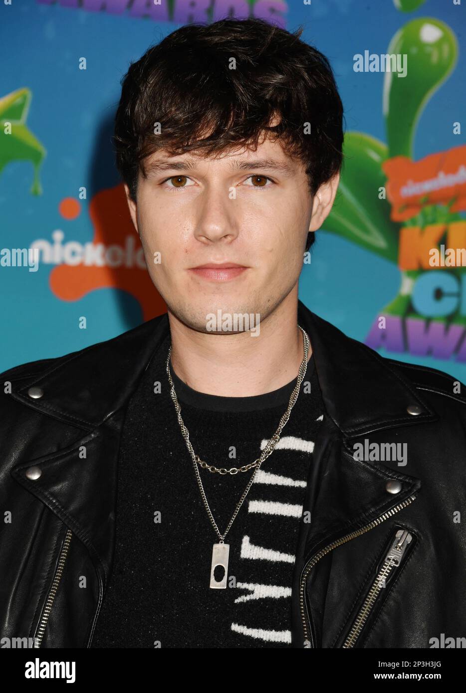 LOS ANGELES, CALIFORNIA - MARCH 04: Zach Justice attends Nickelodeon's ...