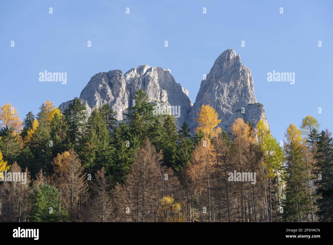 Rocky peak the Grosser Herrstein - (Sasso del Signore, 2447 m) and ...