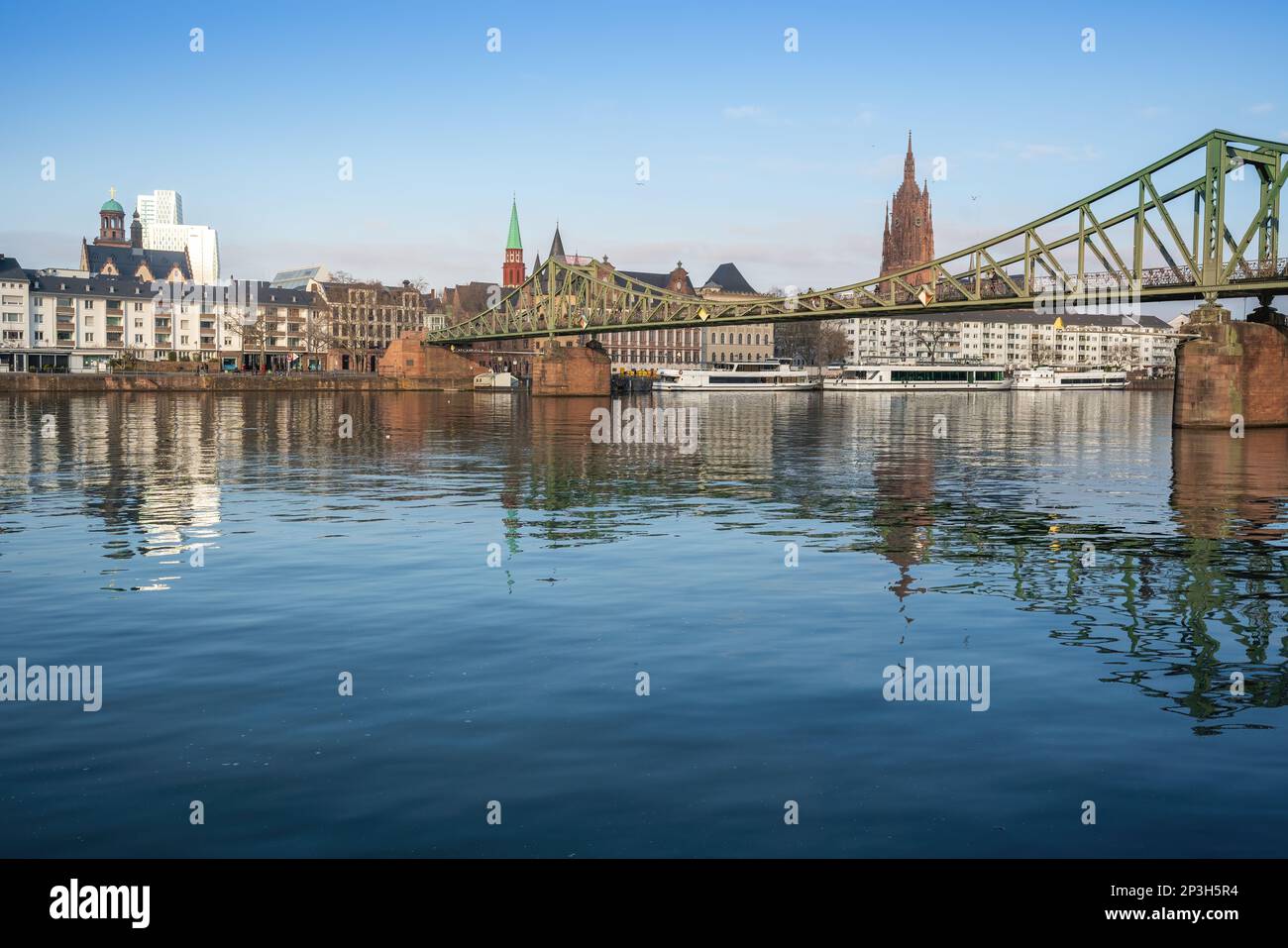 Eiserner Steg (Iron Footbridge) at River Main - Frankfurt, Germany ...