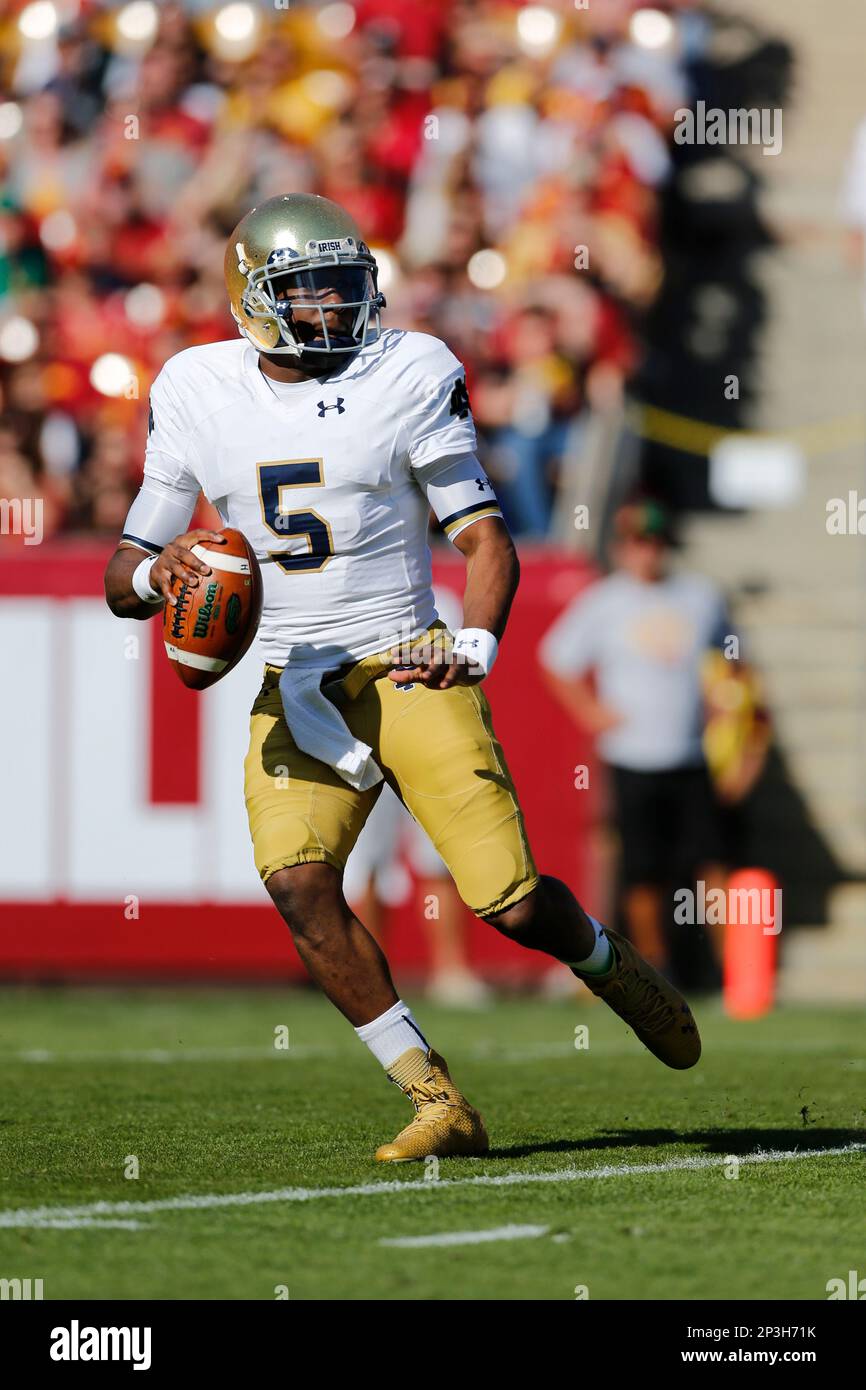 November 29, 2014: Notre Dame Fighting Irish quarterback Everett Golson ...