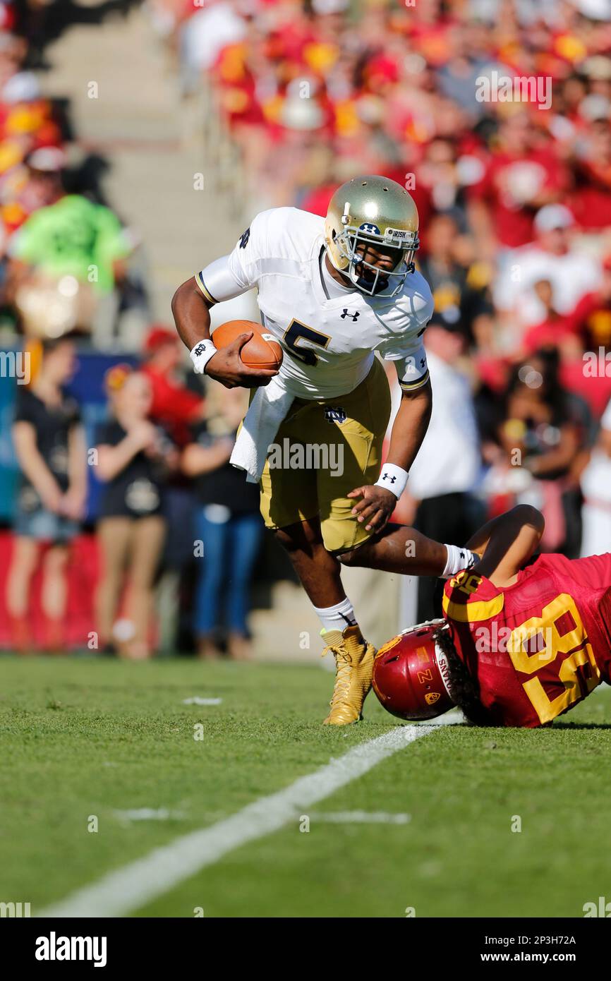 November 29, 2014: Notre Dame Fighting Irish quarterback Everett Golson ...