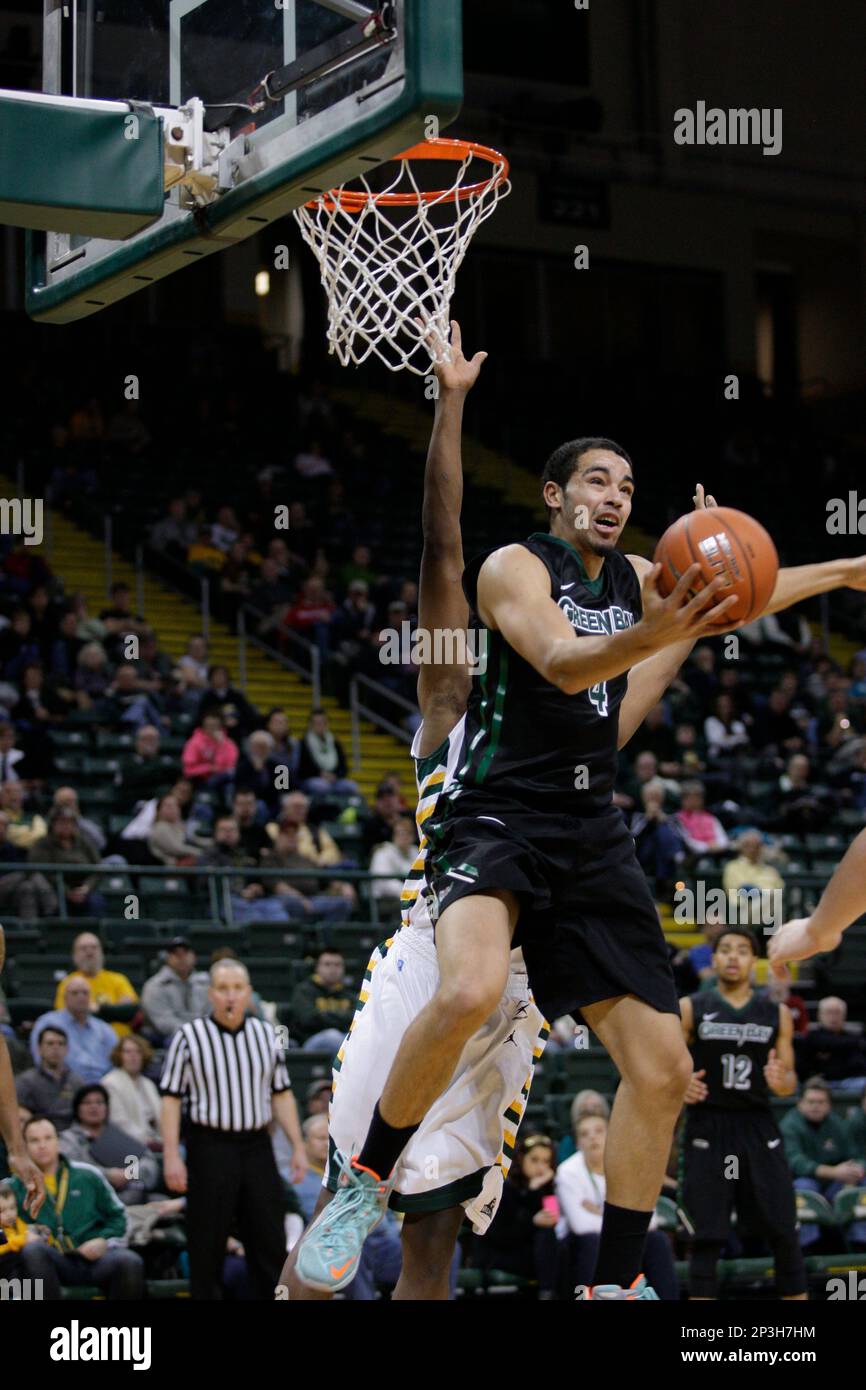 February 2, 2015: Green Bay Phoenix guard Jordan Fouse (4) lays it up ...