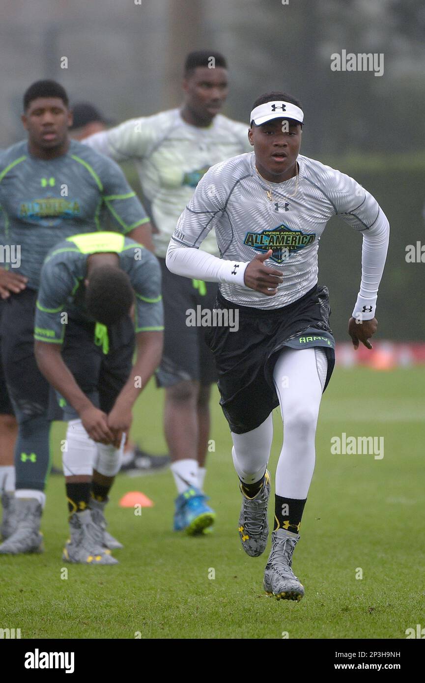 Quarterback Dwayne Haskins Jr., of Potomac, Md., competes during the ...