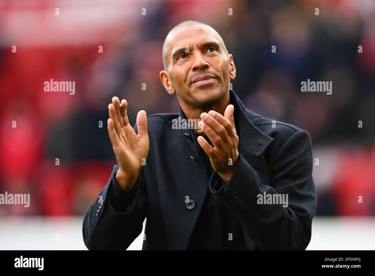 Stan collymore nottingham forest hi-res stock photography and images ...